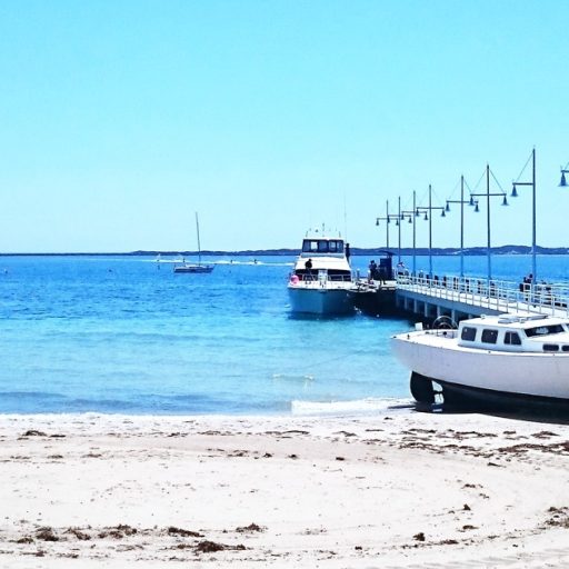 Bed and breakfast accommodation in Rockingham Palm Beach B&B